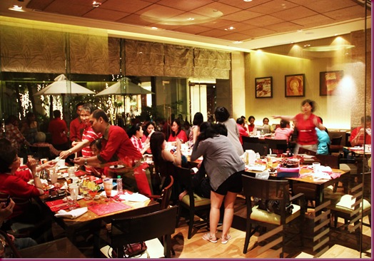 jin loves to eat: Heat at Edsa Shangri-La, Revisited ♥